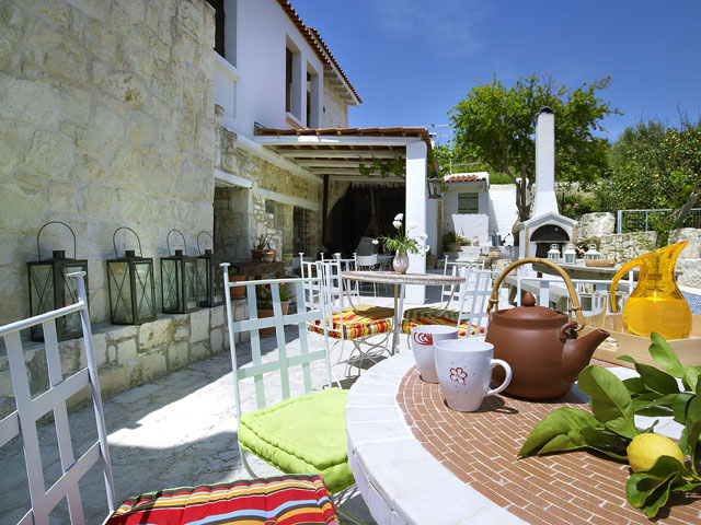 Pervola Petit Hotel, Ξενοδοχείο, Σάρχος,Ηράκλειο,Κρήτη ,Διαμονή,Ταξίδια ...